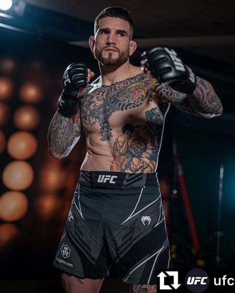 SEAN BRADY - Allmax Nutrition